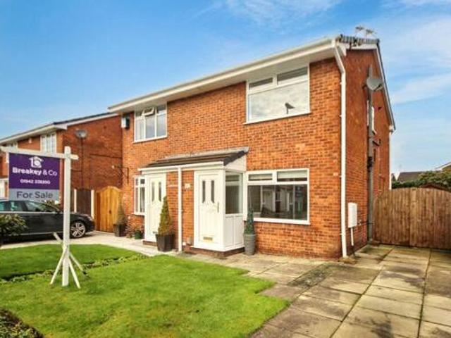 Allscott Way, Ashton in makerfield, 2 Bedroom Semi detached