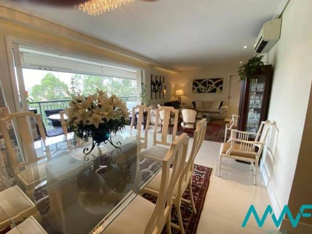 Alpha Vita com 144 m² 4 Dorm. Oportunidade!