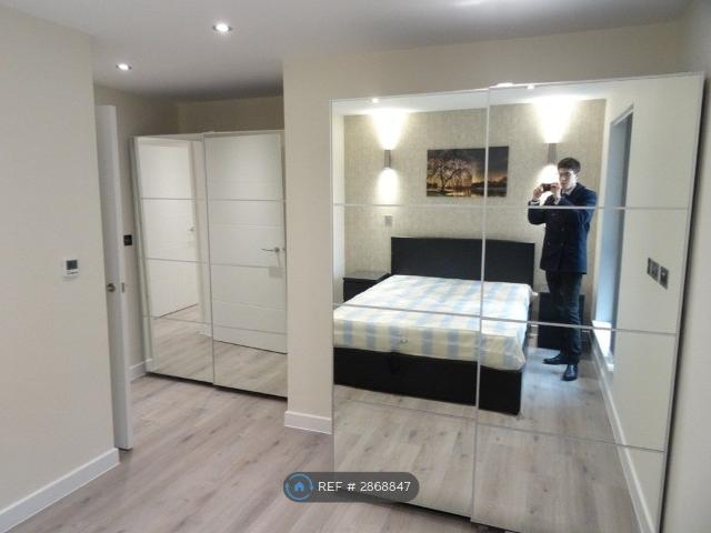 Alpha Court, Harrow HA1, 1 bed flat to rent, £1,600 pcm | PrimeLocation