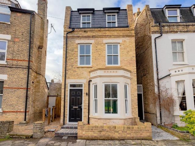 Alpha Road, Cambridge CB4, 3 bed detached house to rent, £2,850 pcm | PrimeLocation