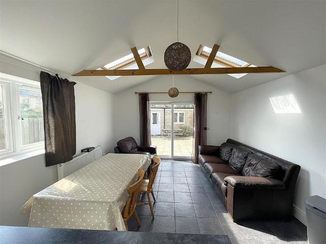 Alpha Road, Cambridge CB4 7 bed house share to rent £4,600 pcm £1,062 pw