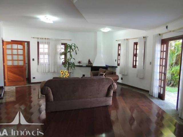 ALPHAVILLE OPORTUNIDADE, 4 DORMTS, AMPLA ÁREA DE LAZER, CONDOMINIO CLUBE