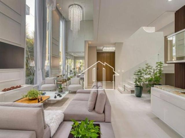 Casa com 3 dormitórios à venda, 392 m² por R$ 4.580.000,00 Urbanova São José dos Campos/SP