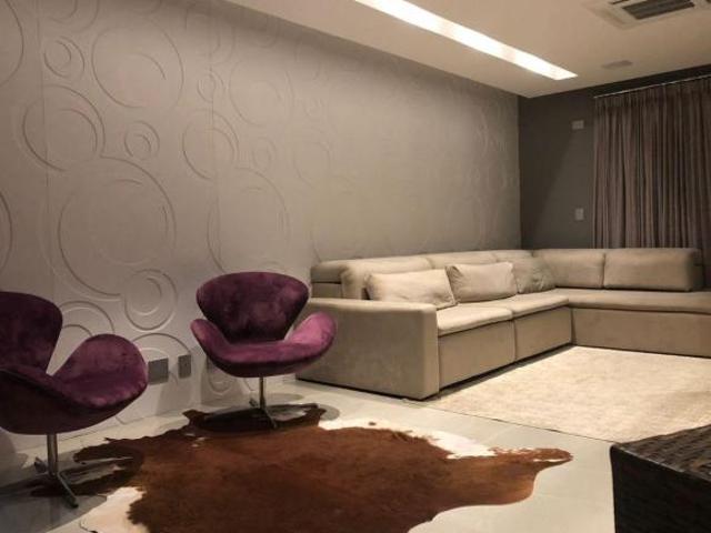 Alphaville | Casa Mobiliada | 250m² | 3 Suítes | Sem Vizinho de Fundo | 3 Vagas | Barueri