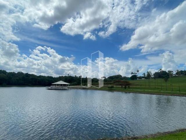 Alphaville Cruzeiro — Lote de 800m2 próximo ao Lago