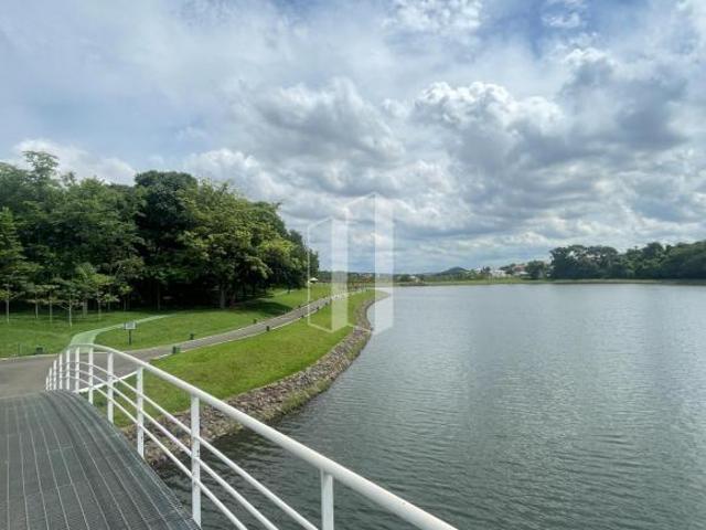 Alphaville Cruzeiro — Lote de 800m2 próximo ao Lago