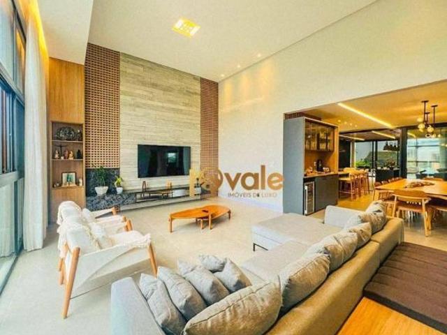 Alphaville II à venda com 330m² e porteira fechada