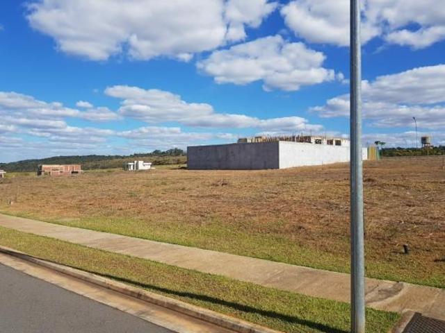 ALPHAVILLE II LOTE AMPLO E PRONTO PARA CONSTRUIR!