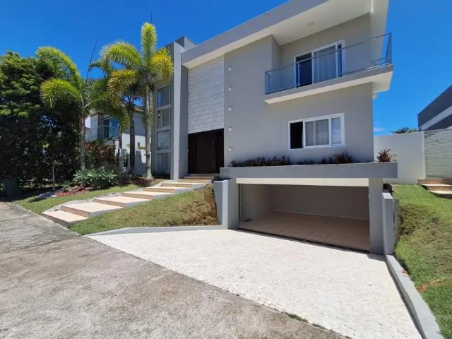 Alphaville Litoral Norte 3, casa lindissima, excelente localização