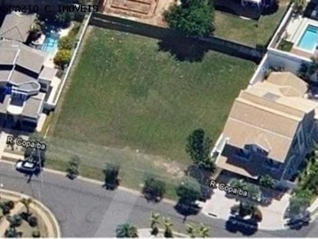 Alphaville – Lotes de 700 m² em Quadra Alta e Planejada à Venda