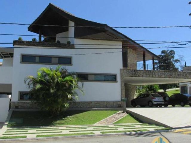 Alphaville Residencial 06 Casa Alto Padrão á Venda em Santana de Parnaíba / SP