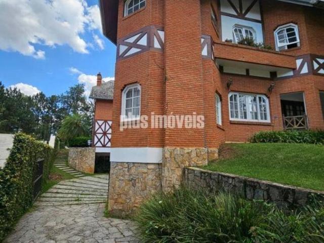 ALPHAVILLE ZERO, CASA ALTO PADRÃO ESTILO EUROPEU ACEITA PERMUTA