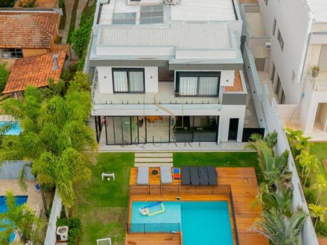 Alphaville 01 Mansão Mobiliada no Residencial 01 | Tecnologia, Conforto e Imponência