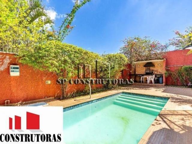 ALPHAVILLE 5 4 Suites Excelente Acabamento Trata se de Oportunidade R$ 2.389.000