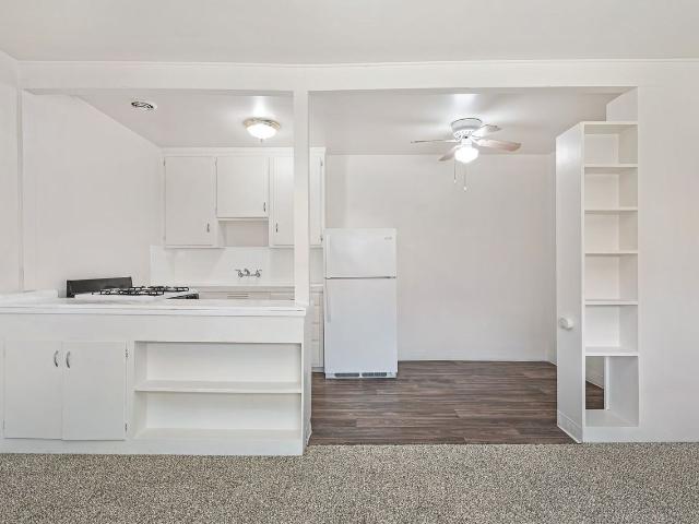 Alpine Apartments 1 Bedroom Apartment for Rent at 2932 Watt Ave, Sacramento, CA 95821