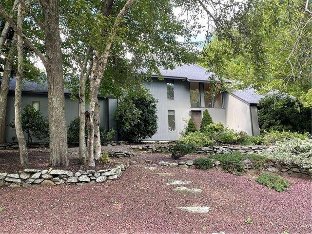 Alpine Estates Dr, Cranston, Home For Sale