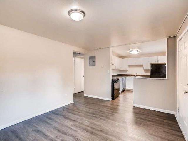 Alpine Flats 2 Bedroom Apartment for Rent at 645 Wolff St, Denver, CO 80204 Vicca Park