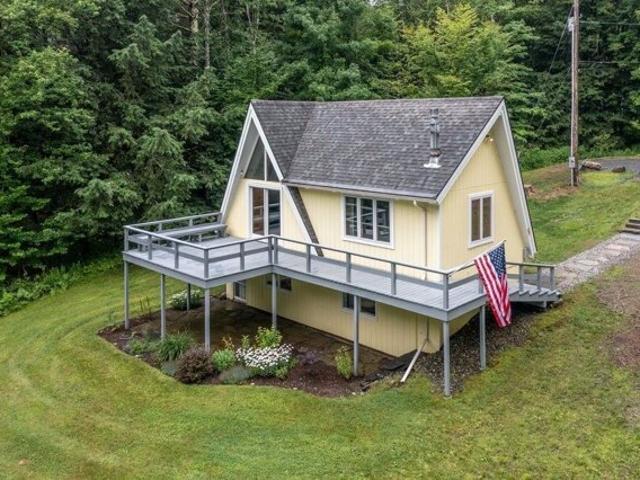 Alpine Mdws, Stowe, Home For Sale
