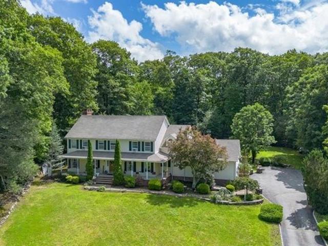Alpine Ridge Rd, West Milford, Home For Sale