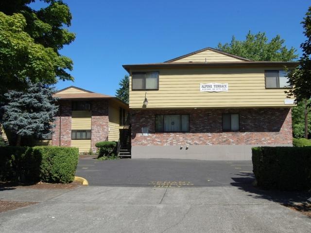 Alpine Terrace 2 Bedroom Apartment for Rent at 614 Se 27th Ave, Portland, OR 97214 Buckman
