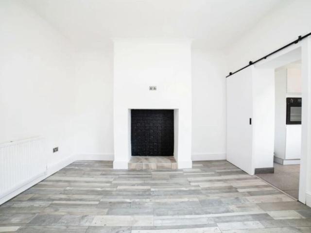 ALPORT TERRACE, WESTHOUSES