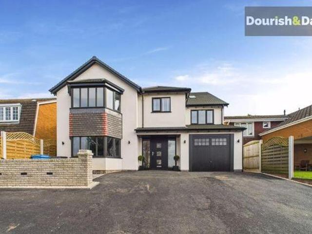 Alsop Crest, Acton Trussell, 5 Bedroom Detached