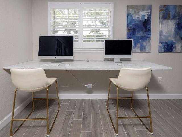 Altura Largo 2 Bedroom Apartment for Rent at 2200 Gladys St, Largo, FL 33774