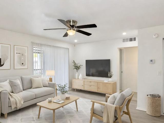 Altura Largo 2 Bedroom Apartment for Rent at 2200 Gladys St, Largo, FL 33774