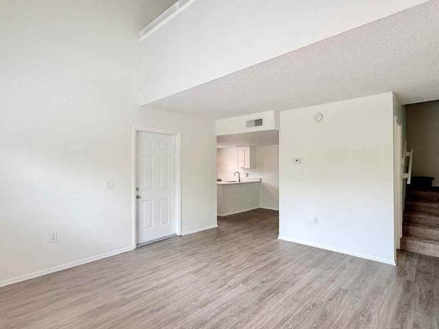Altura Largo 2 Bedroom Apartment for Rent at 2200 Gladys St, Largo, FL 33774