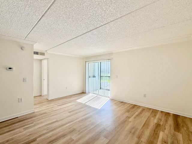 Altura Largo 2 Bedroom Apartment for Rent at 2200 Gladys St, Largo, FL 33774