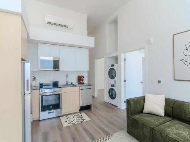 Alt Capitol Hill Studio Apartment for Rent at 421 Belmont Ave E, Seattle, WA 98102 Broadway