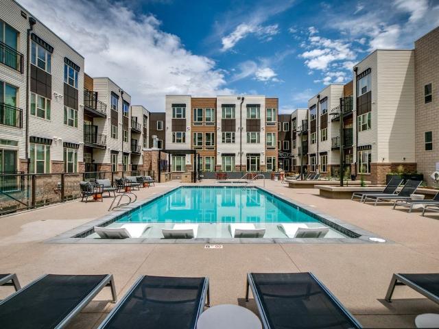 Alta Sloans Lake 2 Bedroom Apartment for Rent at 1605 Sheridan Boulevard, Lakewood, CO 80214 Edgewood