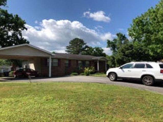 Altamaha St