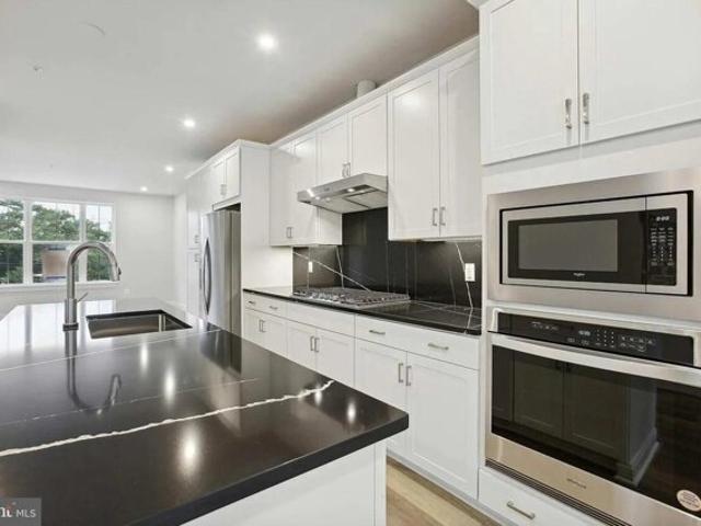 Altezza Dr Ne, Washington, Home For Sale