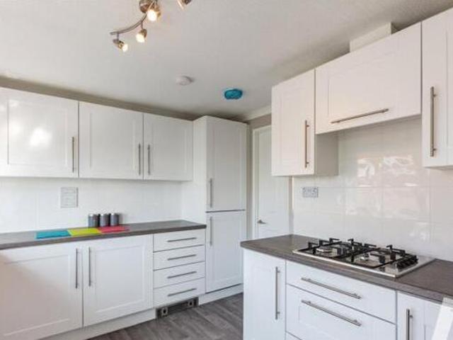 Althorne, East Avenue, Chelmsford, 2 Bedroom Detached