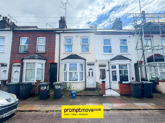 Althorp Road, Luton LU3, 2 bed property to rent, £1,400 pcm | PrimeLocation