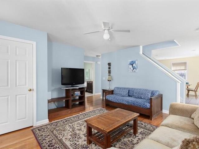 Altin Ave, South Kingstown, Home For Sale