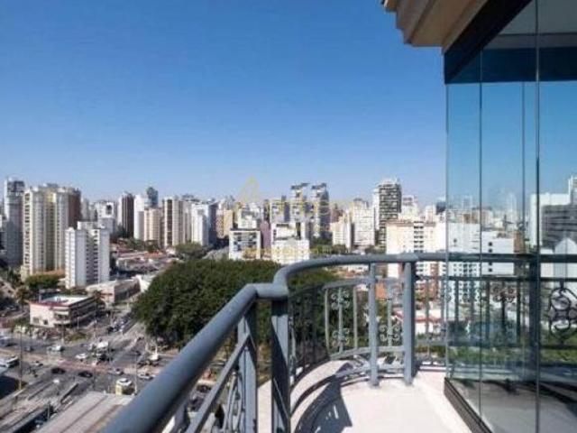 Altíssimo luxo no Itaim