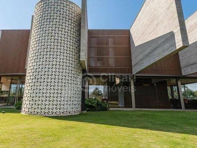 Altíssimo padrão com 4 suítes, 650 m² por R$ 23.500.000