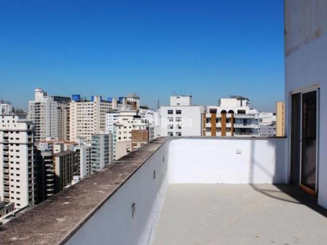 Altíssimo padrão. 642m² elevador de Shabat