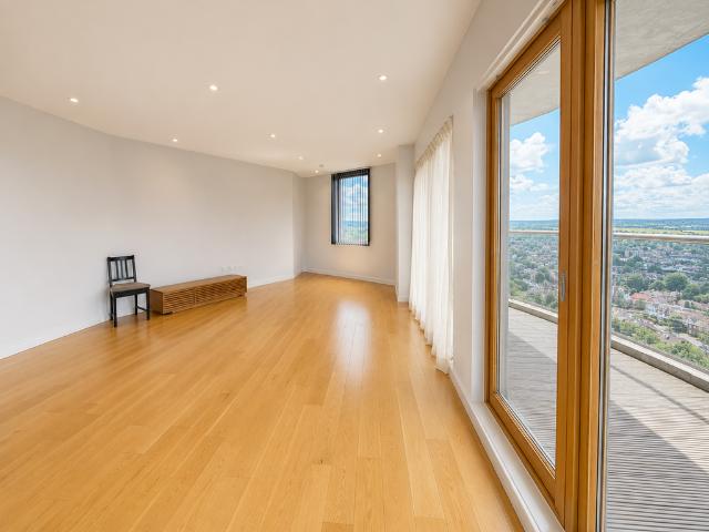 Altitude Apartments, Croydon, CR0 2 bed property to rent £1,950 pcm £450 pw