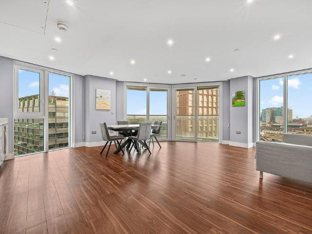 Altitude Point, 71 Alie Street, London 2 bed flat to rent £4,100 pcm £946 pw