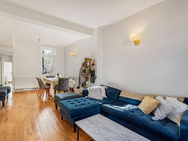 Altmore Avenue, East Ham 3 bed terraced house to rent £2,400 pcm £554 pw