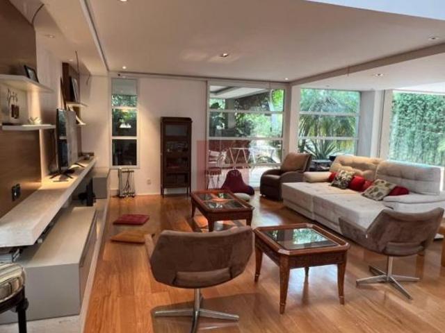 Alto da Boa Vista, Casa com conforto e sofisticação, 4dorm 3 suites, 3 vagas