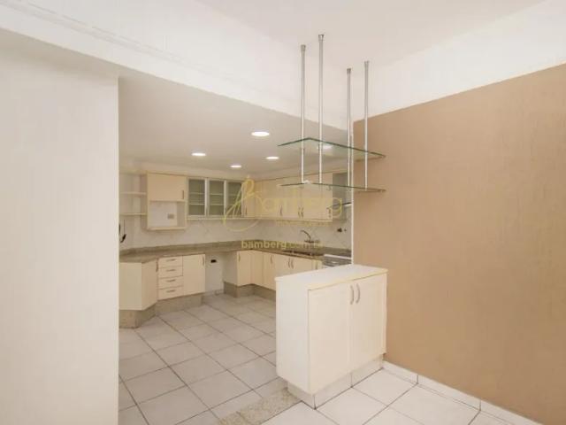 Alto da Boa Vista / Condomínio Fechado / 4 quartos 2 suítes/4 garagens