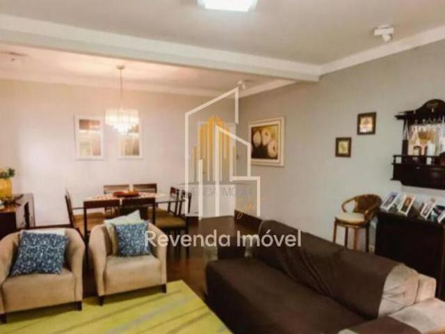 Alto da Lapa casa à venda com 240m², 3 quartos e 2 vagas