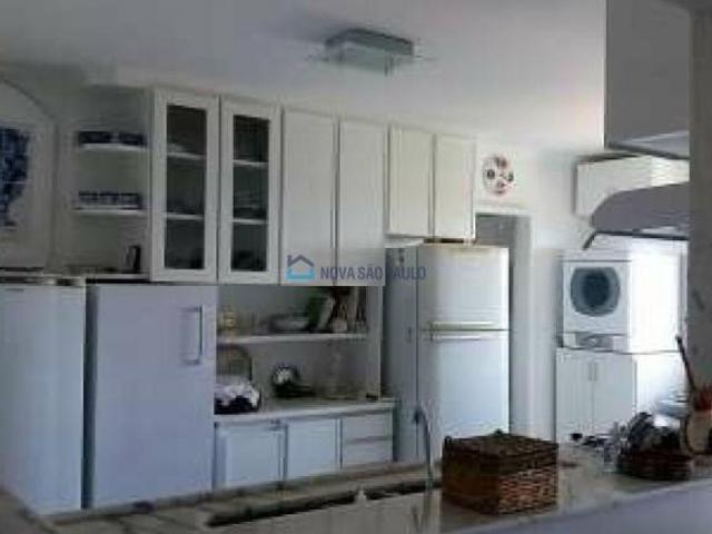 Alto de Pinheiros Apartamento 106m² 3 dormitórios e 2 vagas