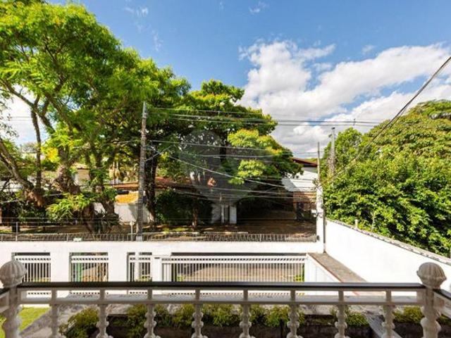 Alto de Pinheiros. sobrado. 4 quartos. 1 suítes. 6 vagas