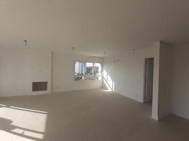 Alto Padrão, 3 suítes, 2 vagas cobertas! Nunca habitado. Breeze!