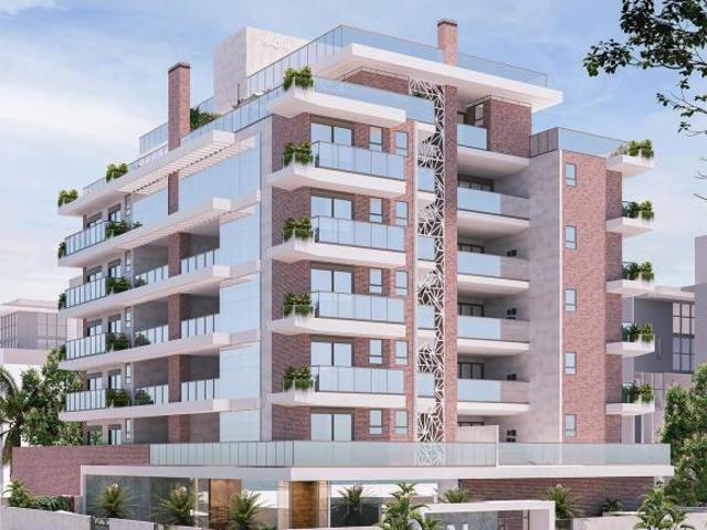 Alto Padrão Caiobá 123M² privativos 03 suítes